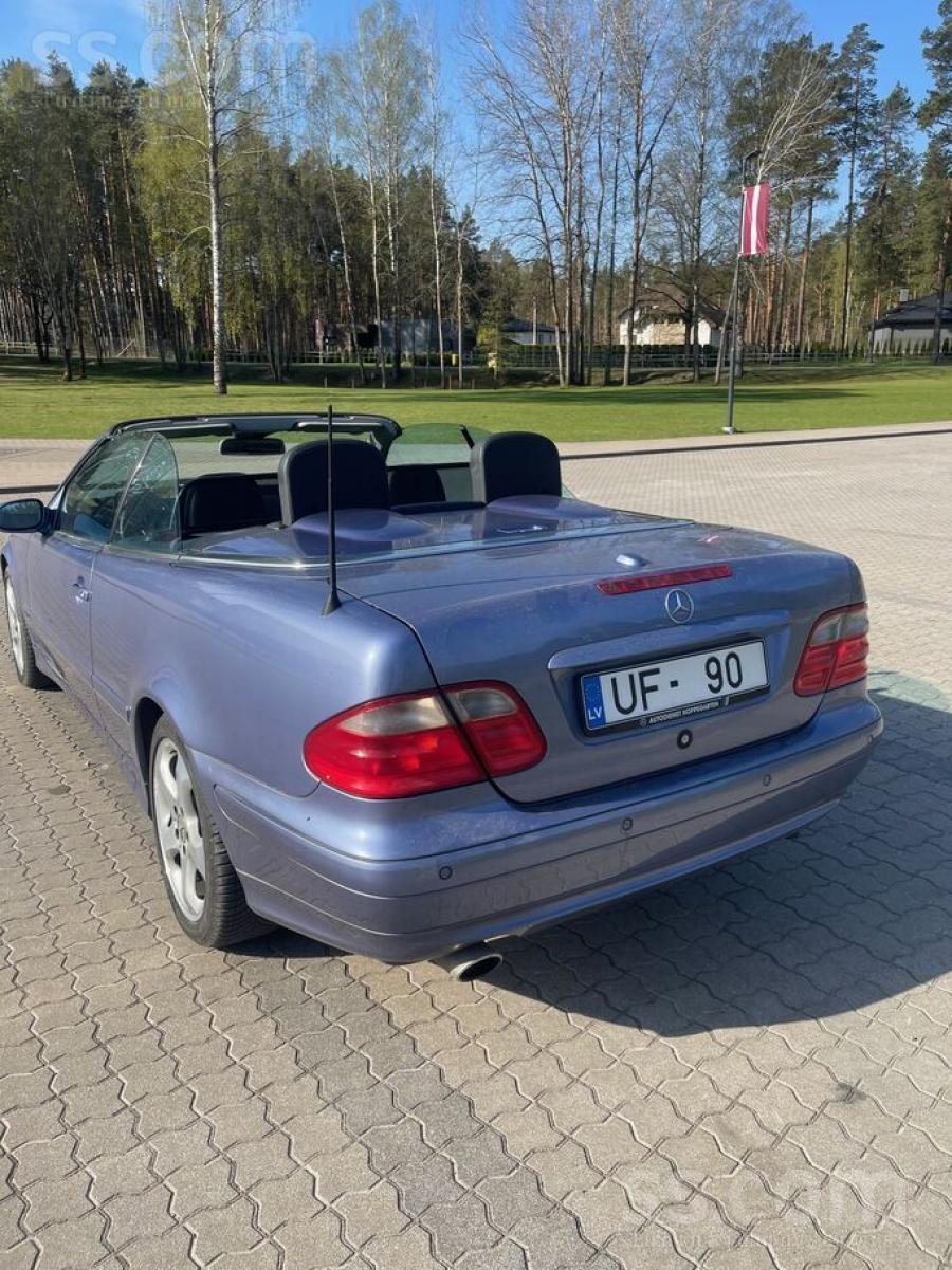 Zils Mercedes-Benz clk-230 2002 Rīga, ar dzinēja tilpumu 2.30 L un nobraukumu 226 tūkst. km par 6030 €, foto 5 vietnē AUTOMOTO.COM.LV