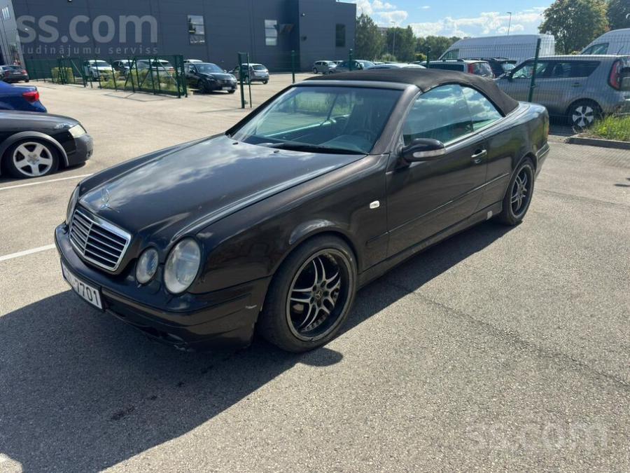 Brūns Mercedes-Benz clk-230 1999 Rīga, ar dzinēja tilpumu 2.30 L un nobraukumu 302 tūkst. km par 1090 €, foto 3 vietnē AUTOMOTO.COM.LV