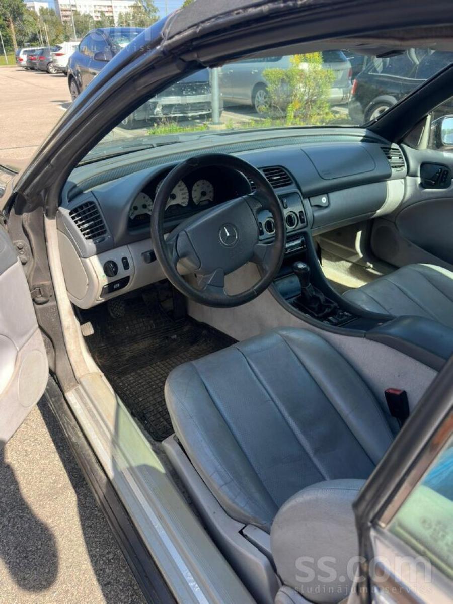Brūns Mercedes-Benz clk-230 1999 Rīga, ar dzinēja tilpumu 2.30 L un nobraukumu 302 tūkst. km par 1090 €, foto 6 vietnē AUTOMOTO.COM.LV