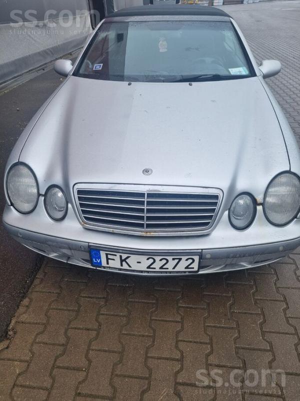 Mercedes-Benz clk-230 1999 Rīga, ar dzinēja tilpumu 2.30 L un nobraukumu 318 tūkst. km par 1000 €, foto 2 vietnē AUTOMOTO.COM.LV