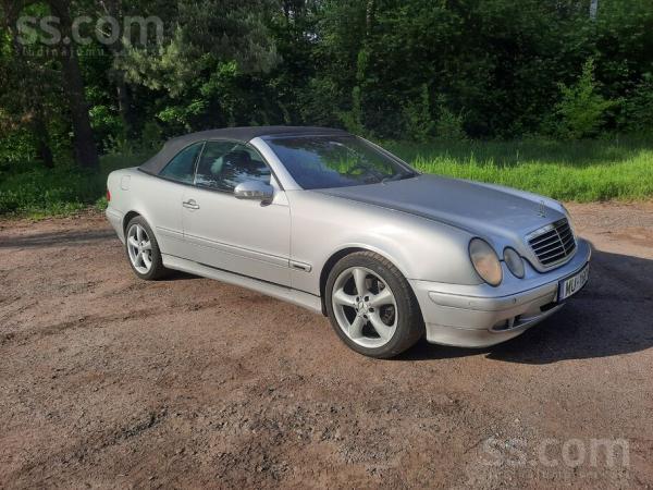 Mercedes-Benz clk-230 2000 Rīga, ar dzinēja tilpumu 2.30 L un nobraukumu 226 tūkst. km par 5000 €, foto 4 vietnē AUTOMOTO.COM.LV