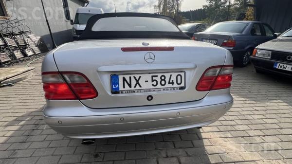 Mercedes-Benz clk-230 2001 in Limbazi, with an engine capacity of 2.30 L and mileage of 262 thousand km for 1750 €, photo 5 on AUTOMOTO.COM.LV