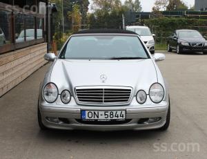 Grey Mercedes-Benz clk-230 2003 in Riga, with an engine capacity of 2.30 L and mileage of 0 thousand km for 9850 €, photo 3 on AUTOMOTO.COM.LV
