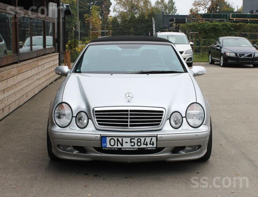 Grey Mercedes-Benz clk-230 2003 in Riga, with an engine capacity of 2.30 L and mileage of 0 thousand km for 9850 €, photo 3 on AUTOMOTO.COM.LV