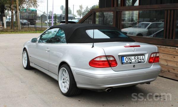 Grey Mercedes-Benz clk-230 2003 in Riga, with an engine capacity of 2.30 L and mileage of 0 thousand km for 9850 €, photo 6 on AUTOMOTO.COM.LV