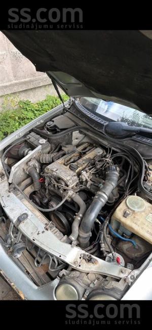 Pelēks Mercedes-Benz clk-230 2000 Rīga, ar dzinēja tilpumu 2.30 L un nobraukumu 285 tūkst. km par 2100 €, foto 8 vietnē AUTOMOTO.COM.LV