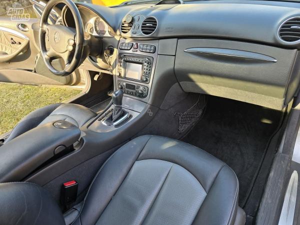 Grey Mercedes-Benz clk-230 2003 in Vilnius, with an engine capacity of 3.20 L and mileage of 251 thousand km for 2200 €, photo 7 on AUTOMOTO.COM.LV