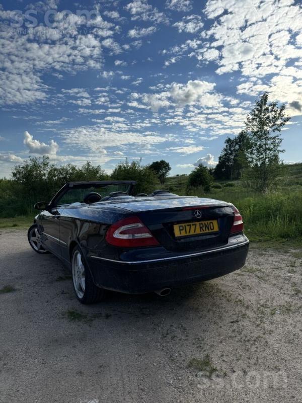Melns Mercedes-Benz clk-240 2004 Rēzekne, ar dzinēja tilpumu 2.60 L un nobraukumu 272 tūkst. km par 2050 €, foto 3 vietnē AUTOMOTO.COM.LV