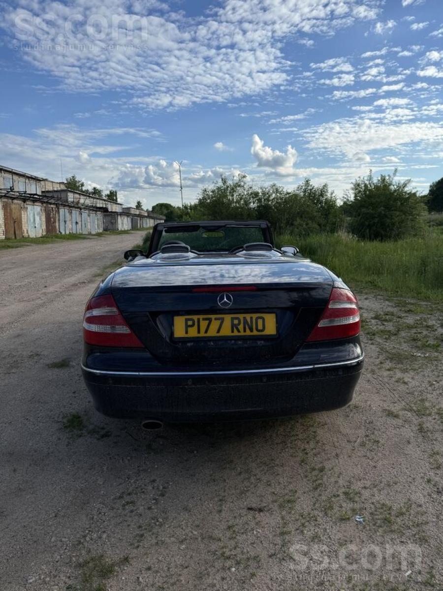 Melns Mercedes-Benz clk-240 2004 Rēzekne, ar dzinēja tilpumu 2.60 L un nobraukumu 272 tūkst. km par 2050 €, foto 5 vietnē AUTOMOTO.COM.LV