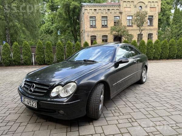 Черный Мерседес СЛК 240 2003 в Рига, объемом двигателя 2.60 л и пробегом 251 тыс. км за 2500 €, фото 4 на AUTOMOTO.COM.LV