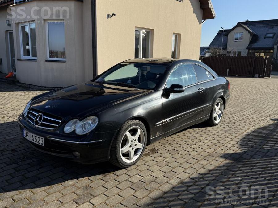 Melns Mercedes-Benz clk-240 2003 Rīga, ar dzinēja tilpumu 2.60 L un nobraukumu 249 tūkst. km par 1950 €, foto 5 vietnē AUTOMOTO.COM.LV