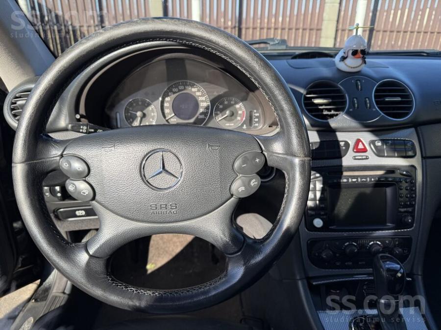 Melns Mercedes-Benz clk-240 2003 Rīga, ar dzinēja tilpumu 2.60 L un nobraukumu 249 tūkst. km par 1950 €, foto 8 vietnē AUTOMOTO.COM.LV