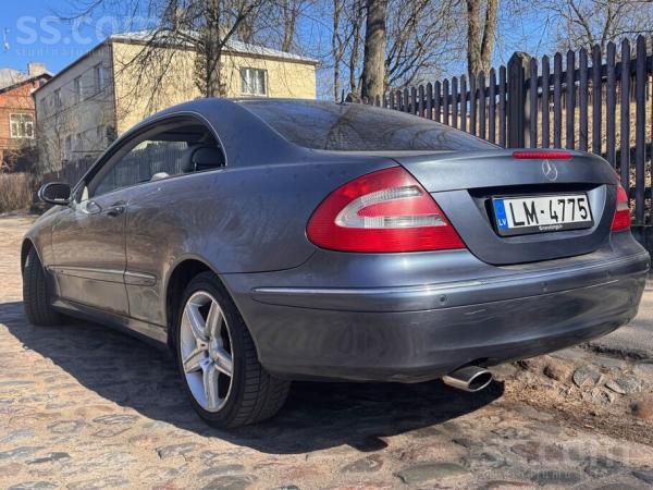 Zils Mercedes-Benz clk-240 2002 Rīga, ar dzinēja tilpumu 2.70 L un nobraukumu 302 tūkst. km par 2400 €, foto 10 vietnē AUTOMOTO.COM.LV