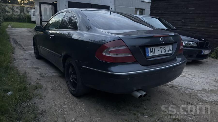 Синий Мерседес СЛК 240 2003 в Огре, объемом двигателя 2.60 л и пробегом 235 тыс. км за 1600 €, фото 13 на AUTOMOTO.COM.LV
