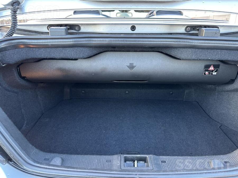 Mercedes-Benz clk-240 2004 in Riga, with an engine capacity of 2.60 L and mileage of 241 thousand km for 6500 €, photo 20 on AUTOMOTO.COM.LV