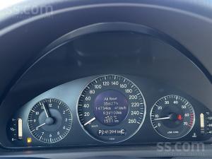 Mercedes-Benz clk-240 2004 in Riga, with an engine capacity of 2.60 L and mileage of 241 thousand km for 6500 €, photo 25 on AUTOMOTO.COM.LV