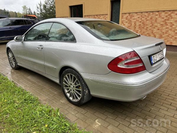 Mercedes-Benz clk-240 2002 in Riga, with an engine capacity of 2.60 L and mileage of 167 thousand km for 1900 €, photo 9 on AUTOMOTO.COM.LV