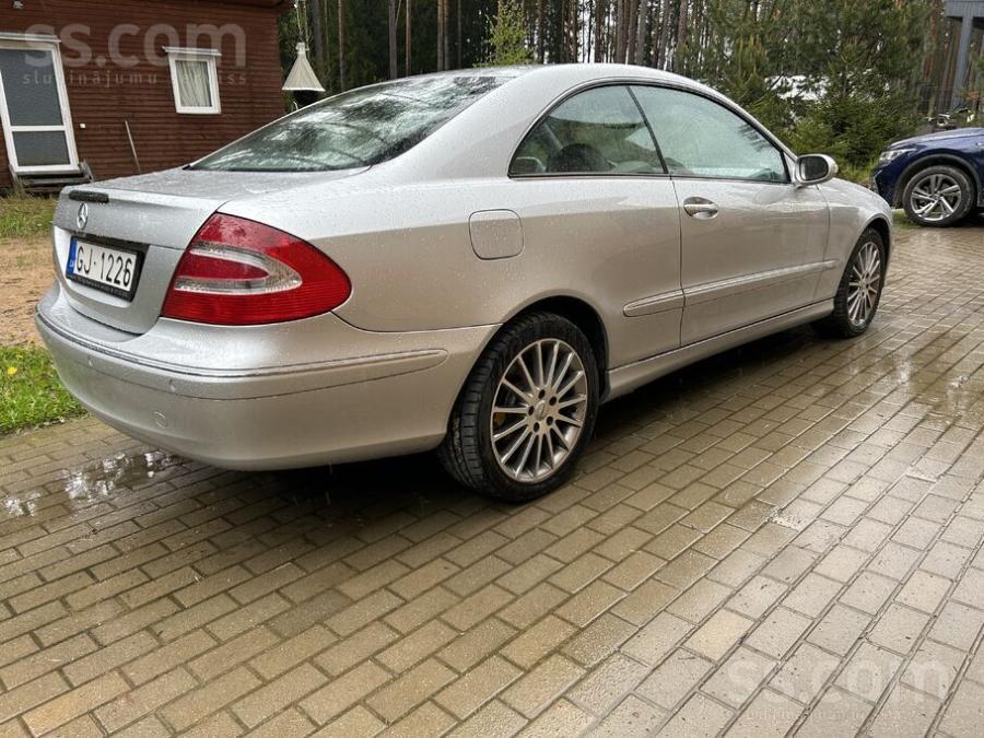 Mercedes-Benz clk-240 2002 Rīga, ar dzinēja tilpumu 2.60 L un nobraukumu 167 tūkst. km par 1900 €, foto 11 vietnē AUTOMOTO.COM.LV