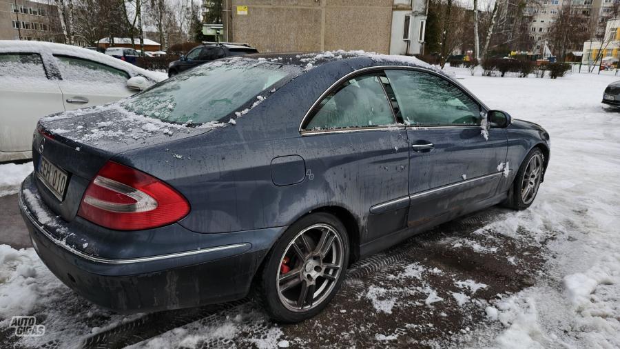 Mercedes-Benz clk-240 2002 in Kaunas, with an engine capacity of 2.60 L and mileage of 333 thousand km for 998 €, photo 3 on AUTOMOTO.COM.LV