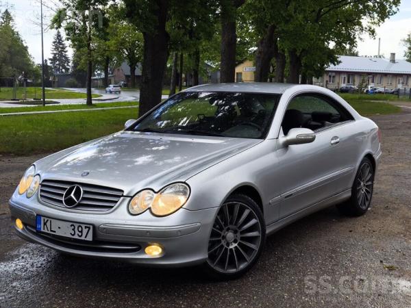Mercedes-Benz clk-240 2002 in Valmiera, with an engine capacity of 2.60 L and mileage of 306 thousand km for 1990 €, photo 1 on AUTOMOTO.COM.LV