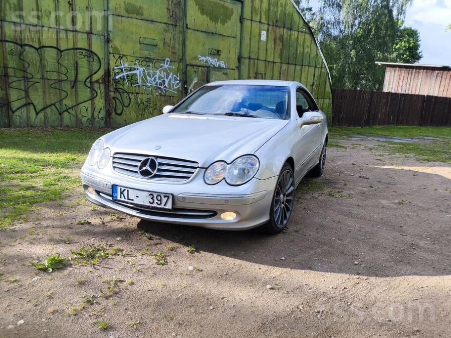 Mercedes-Benz clk-240 2002 in Valmiera, with an engine capacity of 2.60 L and mileage of 306 thousand km for 1990 €, photo 9 on AUTOMOTO.COM.LV