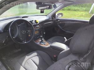 Mercedes-Benz clk-240 2002 in Valmiera, with an engine capacity of 2.60 L and mileage of 306 thousand km for 1990 €, photo 15 on AUTOMOTO.COM.LV