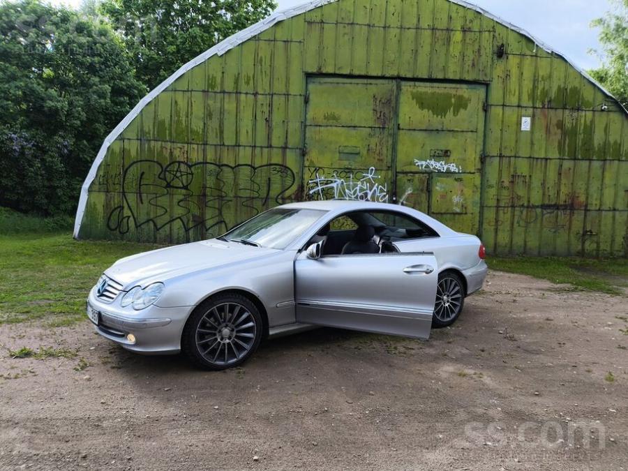 Mercedes-Benz clk-240 2002 in Valmiera, with an engine capacity of 2.60 L and mileage of 306 thousand km for 1990 €, photo 17 on AUTOMOTO.COM.LV
