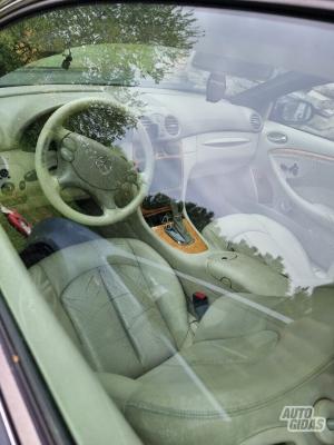 Mercedes-Benz clk-240 2004 Kauņa, ar dzinēja tilpumu 2.40 L un nobraukumu 159 tūkst. km par 950 €, foto 10 vietnē AUTOMOTO.COM.LV
