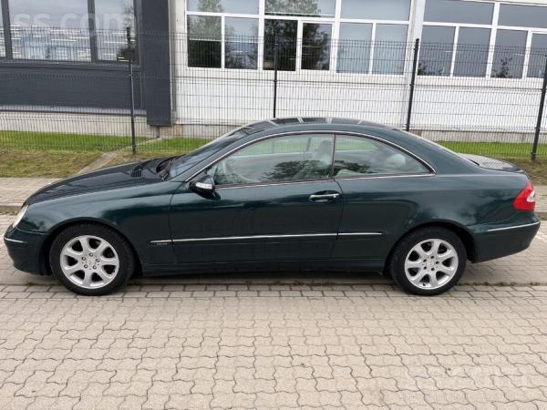 Zaļš Mercedes-Benz clk-240 2004 Liepāja, ar dzinēja tilpumu 2.60 L un nobraukumu 232 tūkst. km par 3000 €, foto 3 vietnē AUTOMOTO.COM.LV
