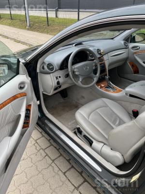 Zaļš Mercedes-Benz clk-240 2004 Liepāja, ar dzinēja tilpumu 2.60 L un nobraukumu 232 tūkst. km par 3000 €, foto 9 vietnē AUTOMOTO.COM.LV