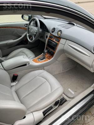 Zaļš Mercedes-Benz clk-240 2004 Liepāja, ar dzinēja tilpumu 2.60 L un nobraukumu 232 tūkst. km par 3000 €, foto 11 vietnē AUTOMOTO.COM.LV