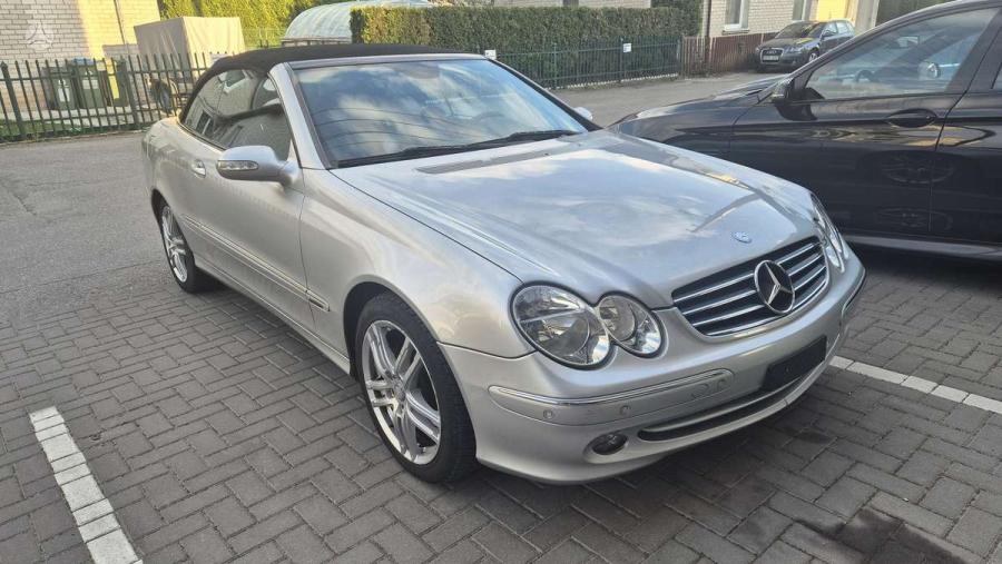Pelēks Mercedes-Benz clk-240 2003 Kauņa, ar dzinēja tilpumu 2.60 L un nobraukumu 209 tūkst. km par 4500 €, foto 7 vietnē AUTOMOTO.COM.LV