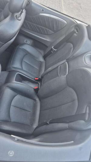Pelēks Mercedes-Benz clk-240 2003 Kauņa, ar dzinēja tilpumu 2.60 L un nobraukumu 209 tūkst. km par 4500 €, foto 12 vietnē AUTOMOTO.COM.LV
