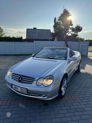 Pelēks Mercedes-Benz clk-240 2003 Skuodas, ar dzinēja tilpumu 2.60 L un nobraukumu 157 tūkst. km par 5800 €, foto  vietnē AUTOMOTO.COM.LV