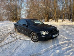 Black Mercedes-Benz clk-270 2003 in Riga, with an engine capacity of 2.70 L and mileage of 356 thousand km for 2790 €, photo  on AUTOMOTO.COM.LV