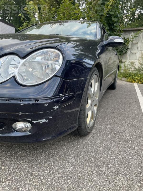 Black Mercedes-Benz clk-270 2005 in Daugavpils, with an engine capacity of 2.70 L and mileage of 376 thousand km for 2590 €, photo 3 on AUTOMOTO.COM.LV