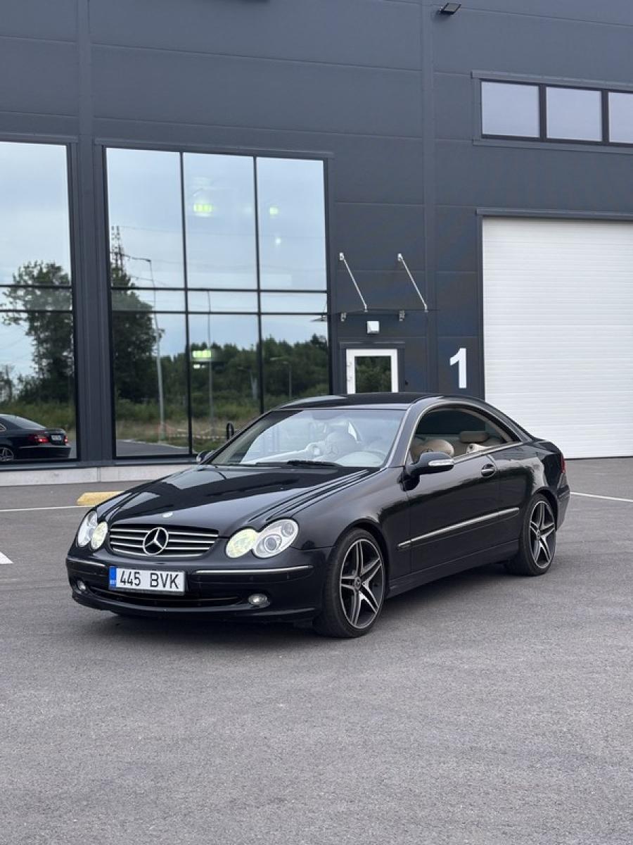 Melns Mercedes-Benz clk-270 2005 Narva, ar dzinēja tilpumu 2.70 L un nobraukumu 342 tūkst. km par 4300 €, foto 12 vietnē AUTOMOTO.COM.LV