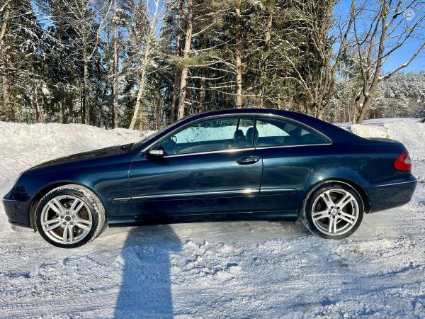 Blue Mercedes-Benz clk-270 2003 in Vilnius, with an engine capacity of 2.69 L and mileage of 294 thousand km for 2500 €, photo 4 on AUTOMOTO.COM.LV