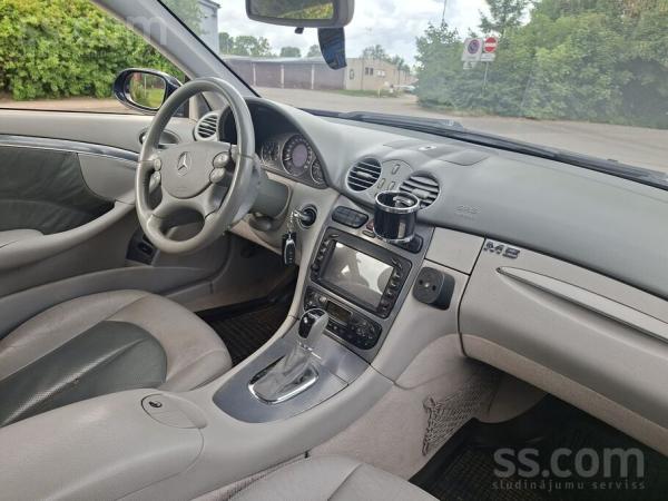 Blue Mercedes-Benz clk-270 2003 in Tukums, with an engine capacity of 2.70 L and mileage of 252 thousand km for 2200 €, photo 1 on AUTOMOTO.COM.LV