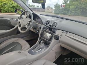 Синий Мерседес ЦЛК 270 2003 в Тукумс, объемом двигателя 2.70 л и пробегом 252 тыс. км за 2200 €, фото  на AUTOMOTO.COM.LV