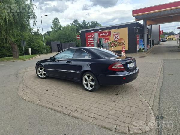 Blue Mercedes-Benz clk-270 2003 in Tukums, with an engine capacity of 2.70 L and mileage of 252 thousand km for 2200 €, photo 7 on AUTOMOTO.COM.LV