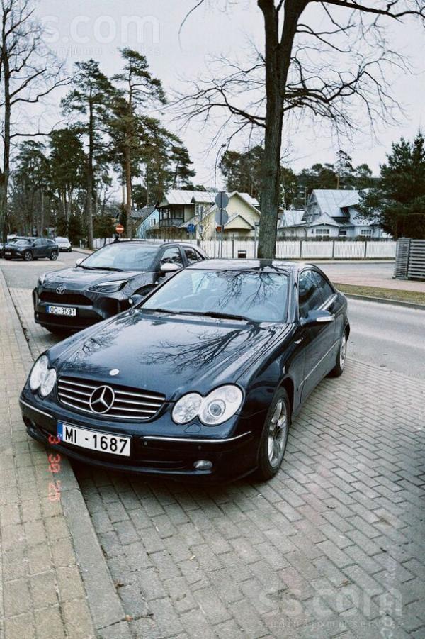 Zils Mercedes-Benz clk-270 2003 Daugavpils, ar dzinēja tilpumu 2.70 L un nobraukumu 430 tūkst. km par 1700 €, foto 1 vietnē AUTOMOTO.COM.LV