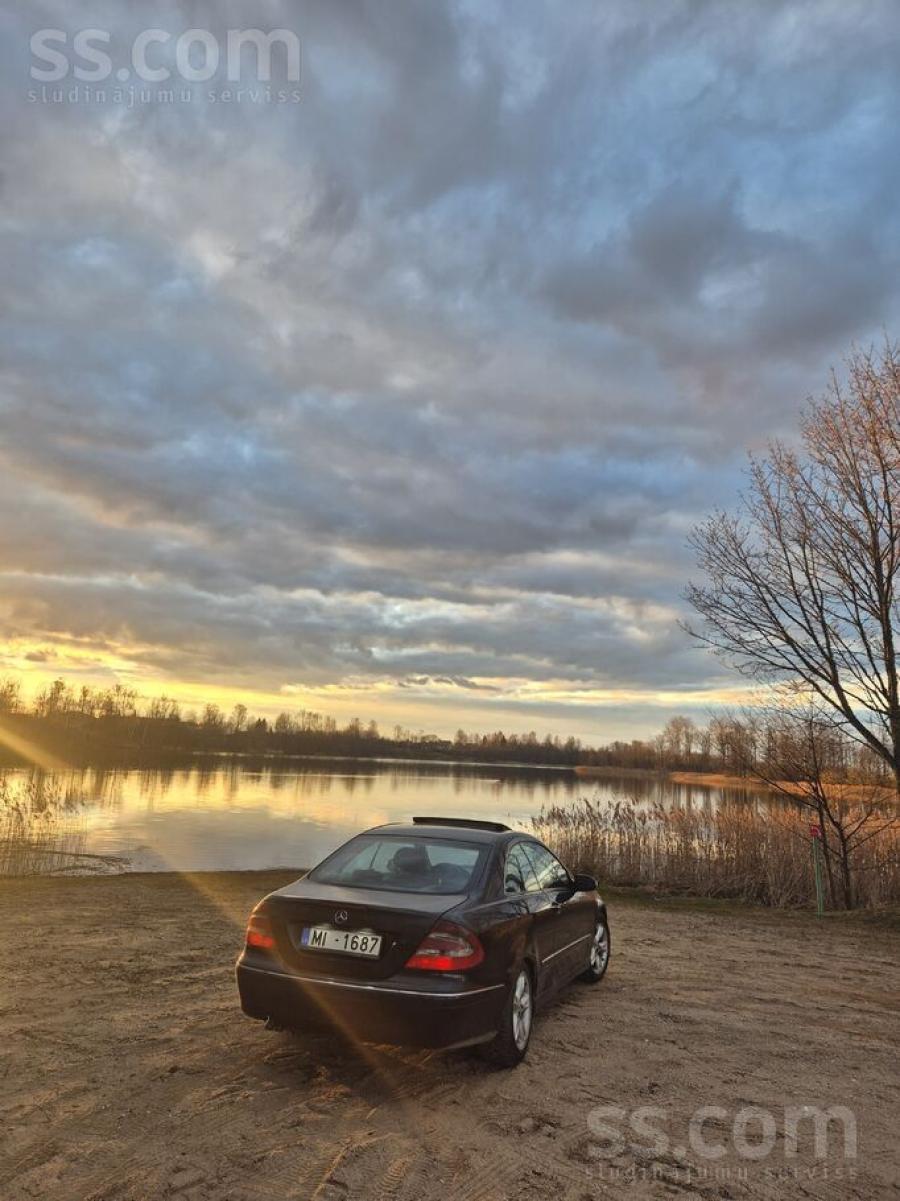 Zils Mercedes-Benz clk-270 2003 Daugavpils, ar dzinēja tilpumu 2.70 L un nobraukumu 430 tūkst. km par 1700 €, foto 5 vietnē AUTOMOTO.COM.LV