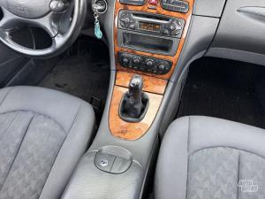 Zils Mercedes-Benz clk-270 2004 Marijampole, ar dzinēja tilpumu 2.70 L un nobraukumu 291 tūkst. km par 1600 €, foto 29 vietnē AUTOMOTO.COM.LV