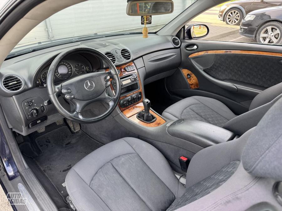 Zils Mercedes-Benz clk-270 2024 Marijampole, ar dzinēja tilpumu 2.70 L un nobraukumu 291 tūkst. km par 1700 €, foto 14 vietnē AUTOMOTO.COM.LV
