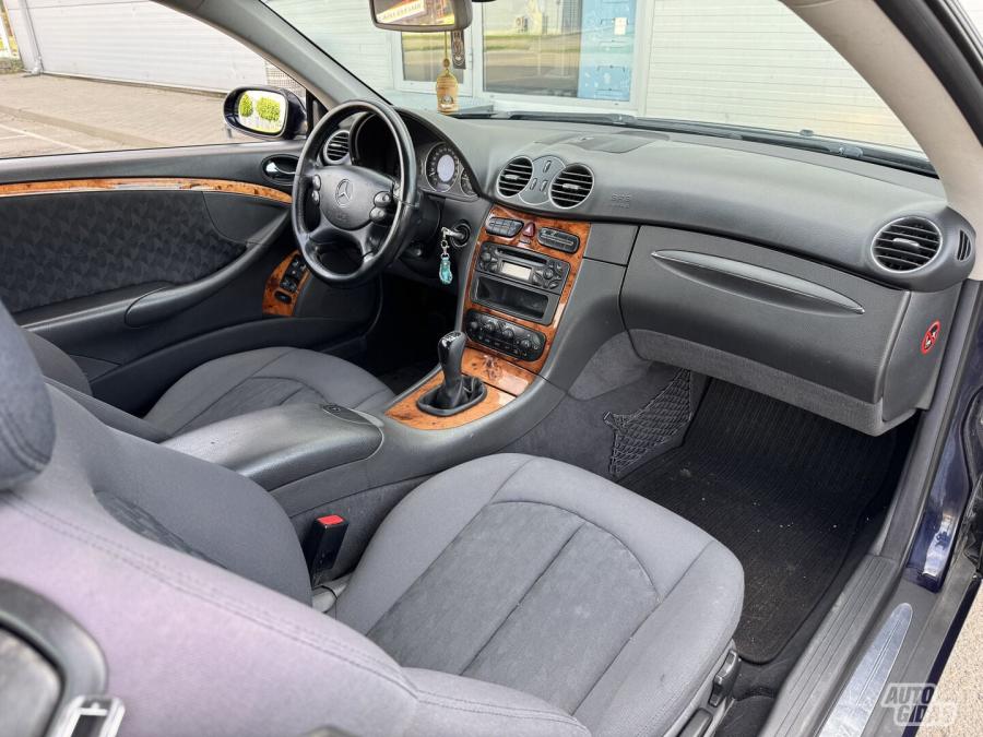 Zils Mercedes-Benz clk-270 2024 Marijampole, ar dzinēja tilpumu 2.70 L un nobraukumu 291 tūkst. km par 1700 €, foto 22 vietnē AUTOMOTO.COM.LV