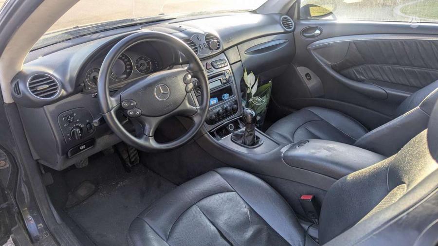 Zils Mercedes-Benz clk-270 2004 Kėdainiai, ar dzinēja tilpumu 2.69 L un nobraukumu 346 tūkst. km par 3500 €, foto 12 vietnē AUTOMOTO.COM.LV