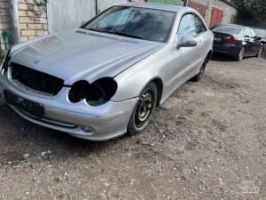 Mercedes-Benz clk-270 2002 Kauņa, ar dzinēja tilpumu 2.70 L un nobraukumu 300 tūkst. km par 500 €, foto  vietnē AUTOMOTO.COM.LV