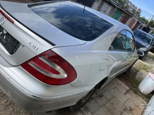Mercedes-Benz clk-270 2002 Kauņa, ar dzinēja tilpumu 2.70 L un nobraukumu 300 tūkst. km par 500 €, foto 3 vietnē AUTOMOTO.COM.LV