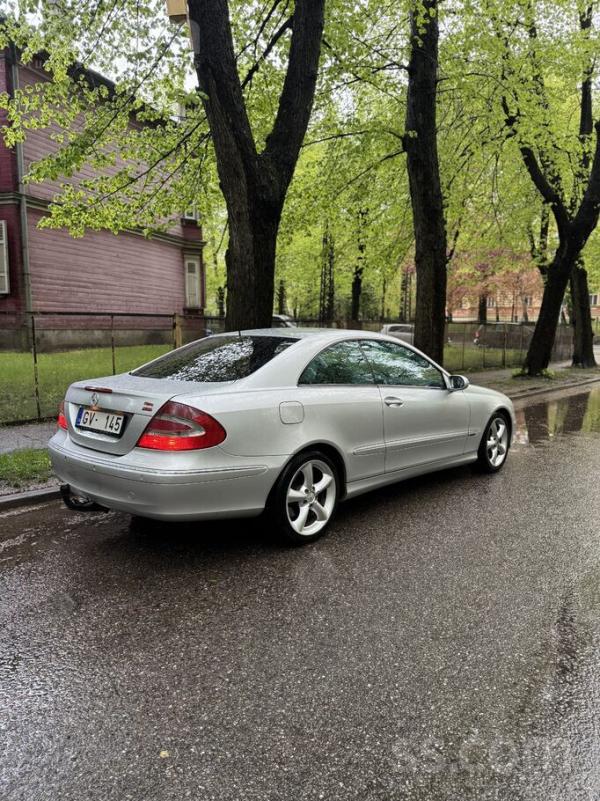 Mercedes-Benz clk-270 2003 Rīga, ar dzinēja tilpumu 2.70 L un nobraukumu 314 tūkst. km par 3900 €, foto 3 vietnē AUTOMOTO.COM.LV